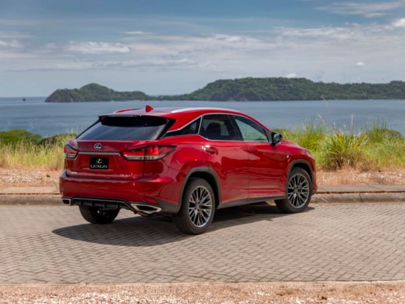 StriveME - لكزس rx 2020 مواصفاتها وسعرها في الكويت